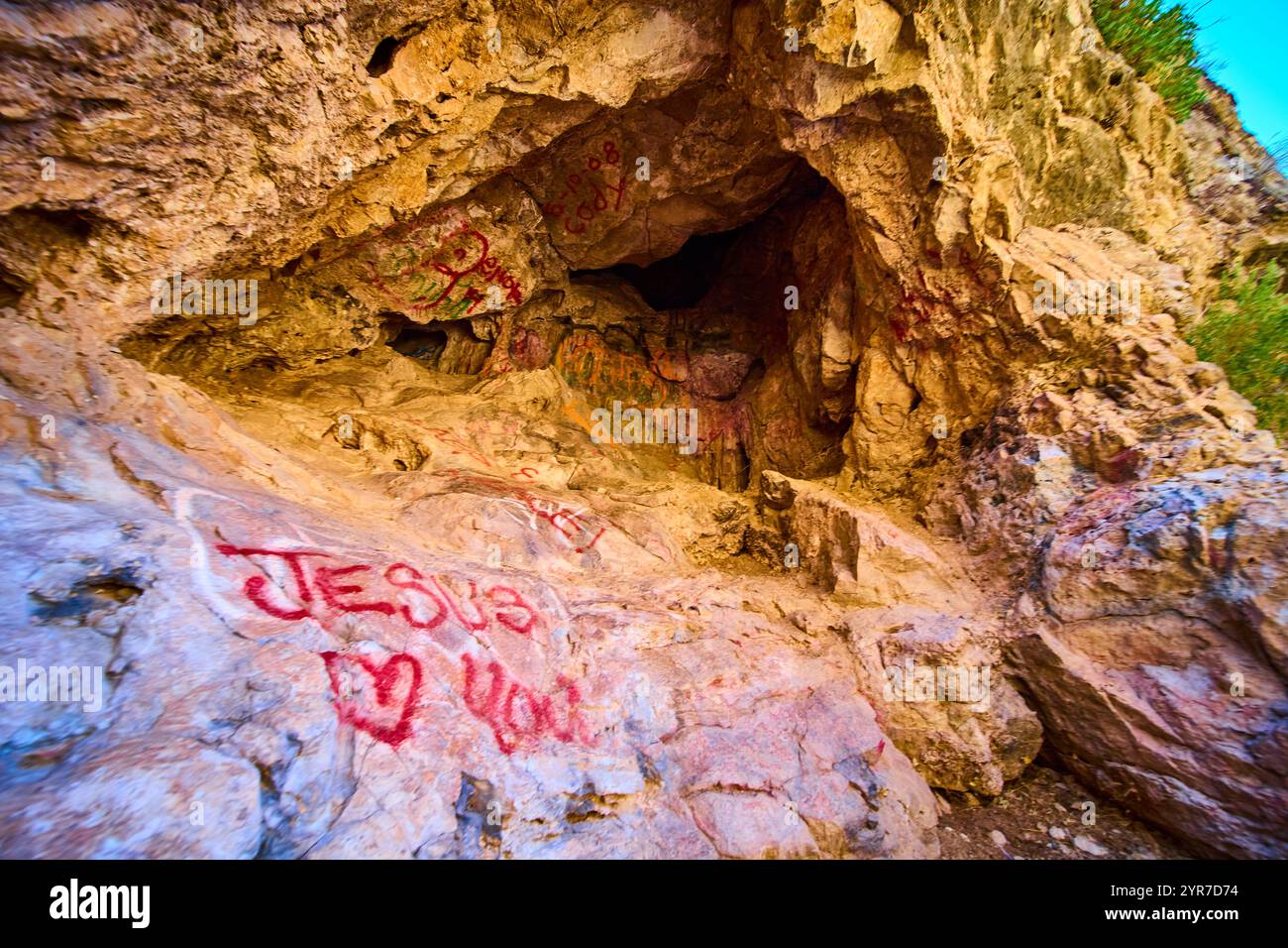 Rugged jesus hi-res stock photography and images - Alamy