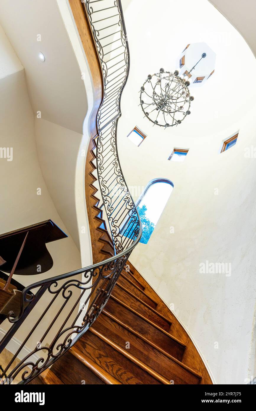 Elegant indoor staircase features hi-res stock photography and images ...