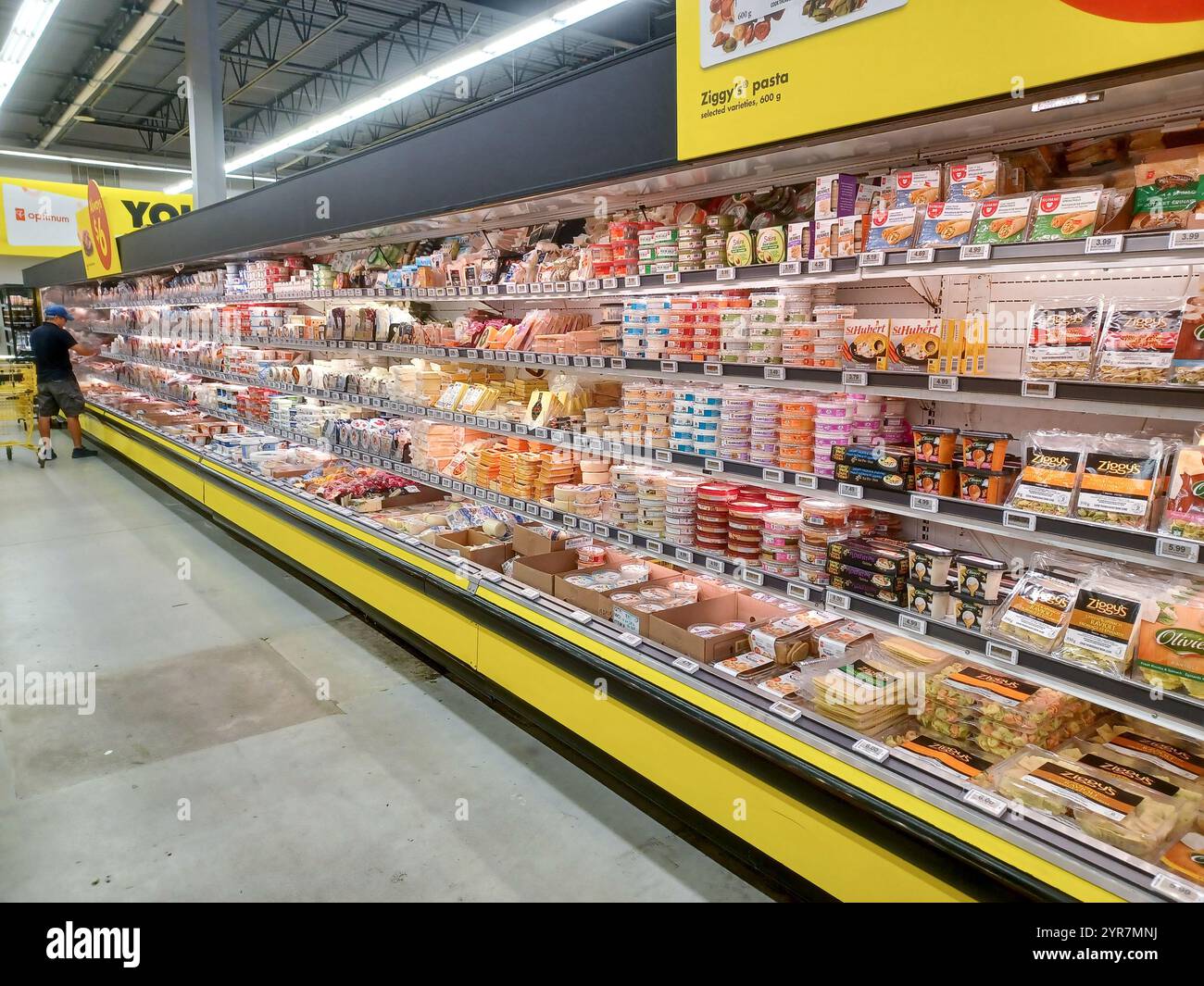 Toronto, On, Canada - August 23, 2024: Indoor view of the produce ...