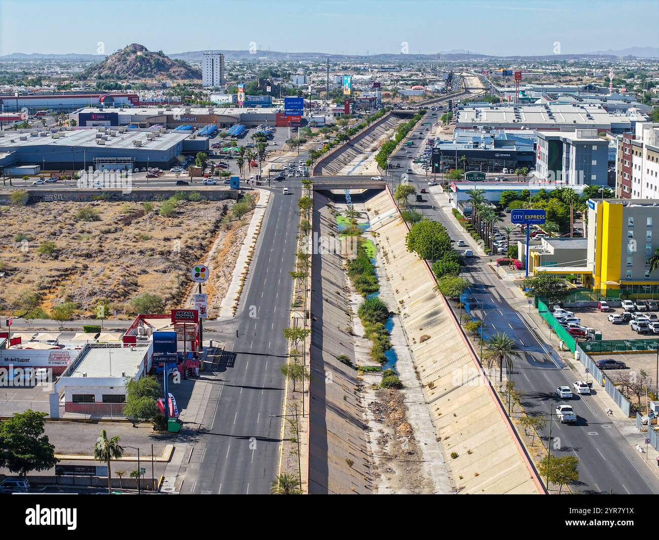 Rio de concreto hi-res stock photography and images - Alamy