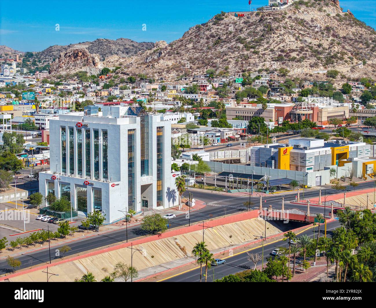 HSBC Bank and Cerro de la Campana. Buildings, businesses, offices, real ...