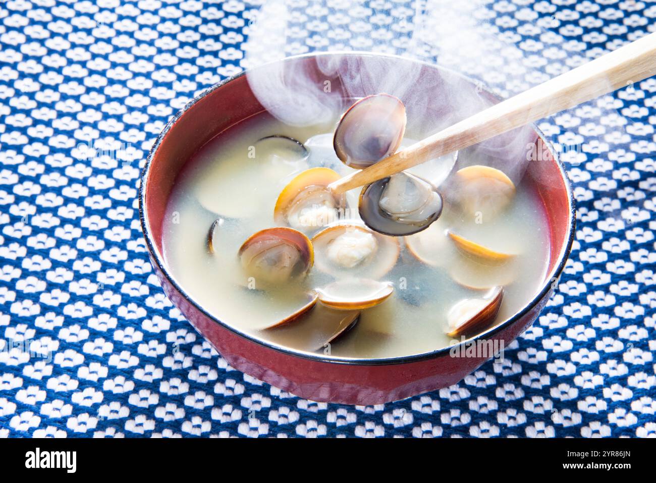 Shijimi hi-res stock photography and images - Alamy