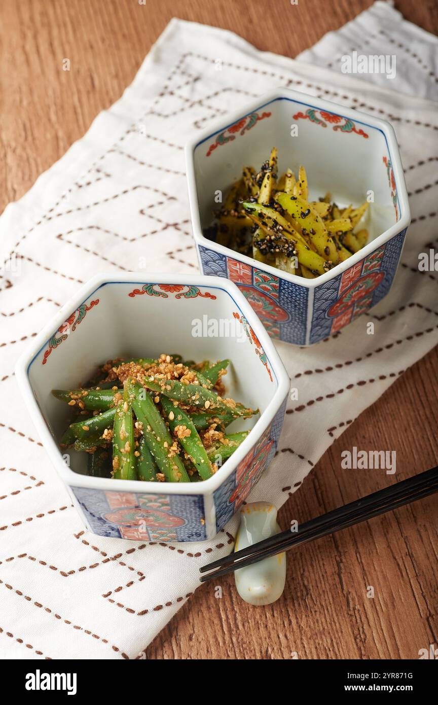 String Beans with Sesame-seed Dressing Stock Photo - Alamy