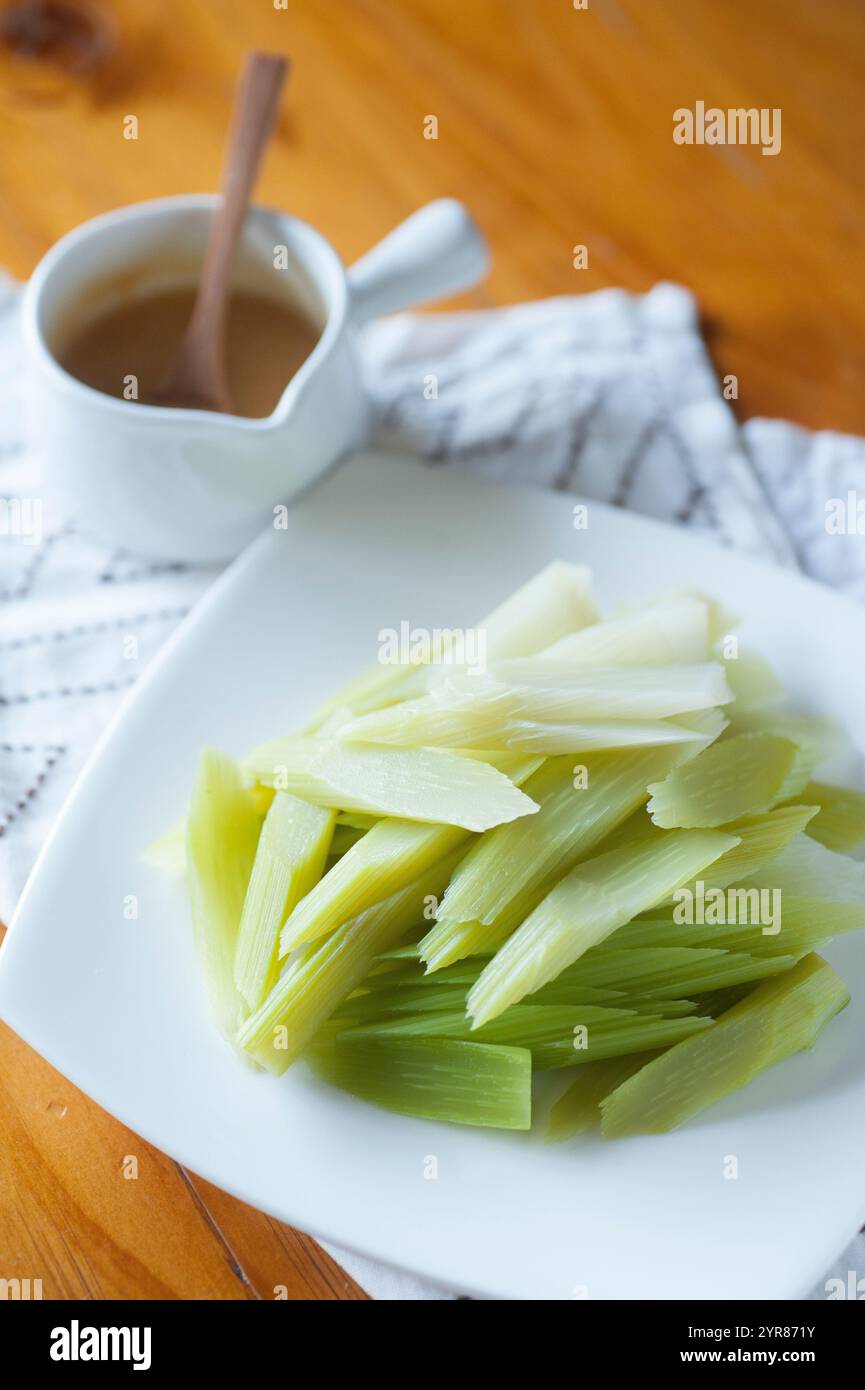 Udo (Japanese udo Stock Photo - Alamy