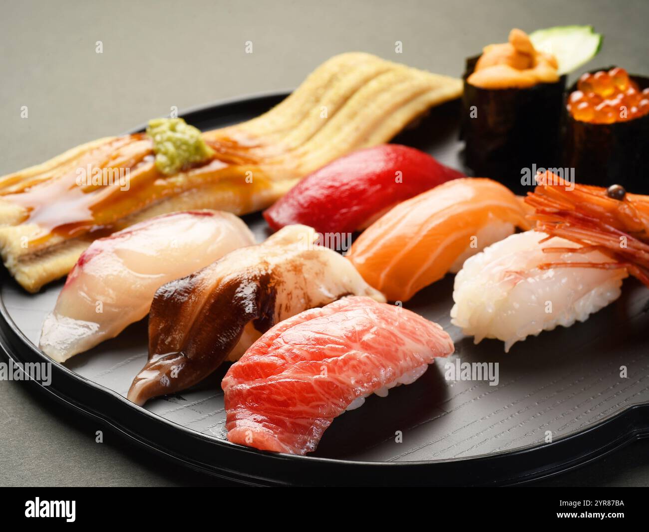 Japanese meal Assorted nigiri-zushi Stock Photo - Alamy