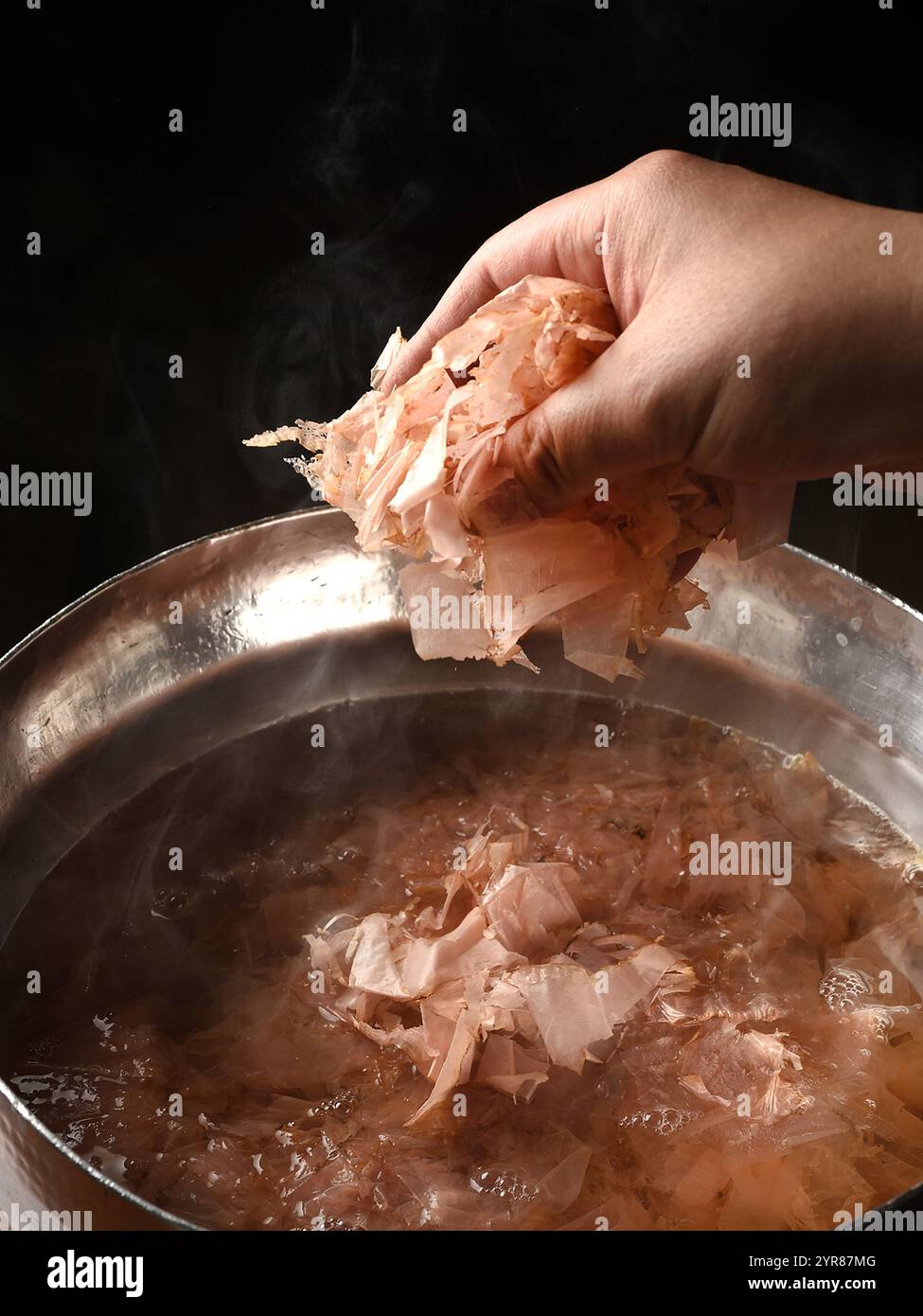 Bonito soup hi-res stock photography and images - Alamy