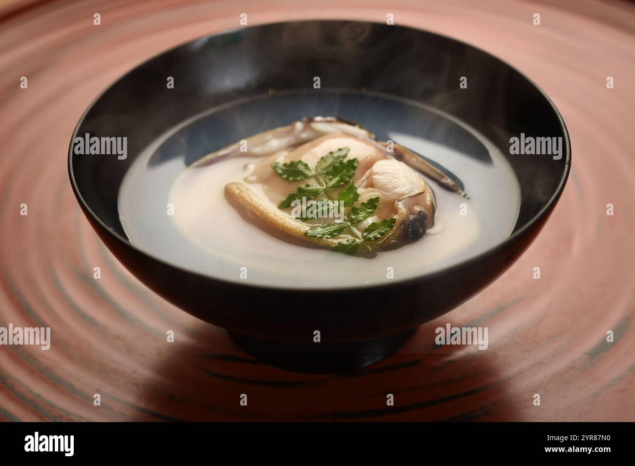 Japan clam hi-res stock photography and images - Alamy