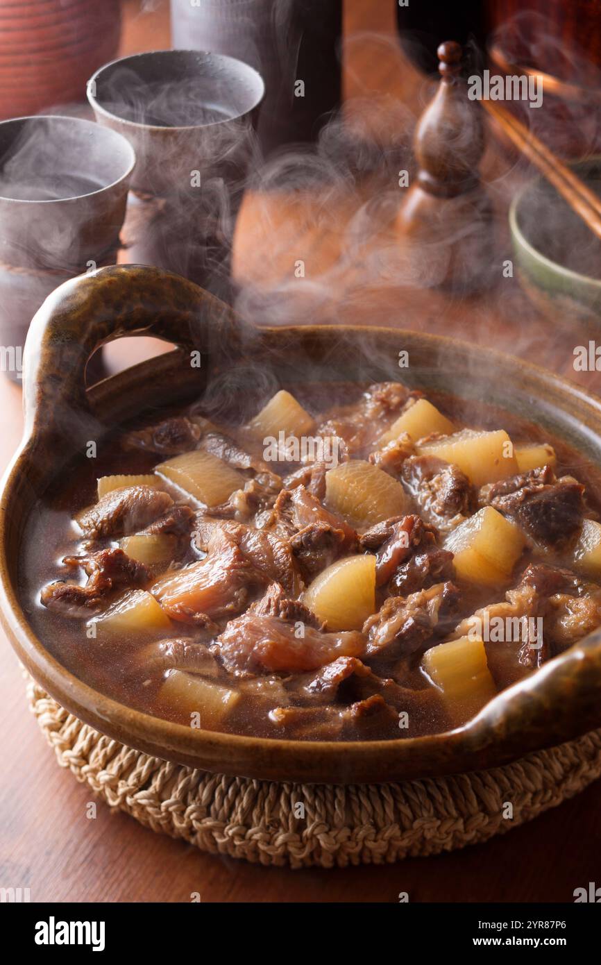 Braised beef tendon Stock Photo - Alamy Braised beef tendon Stock Photo - Alamy