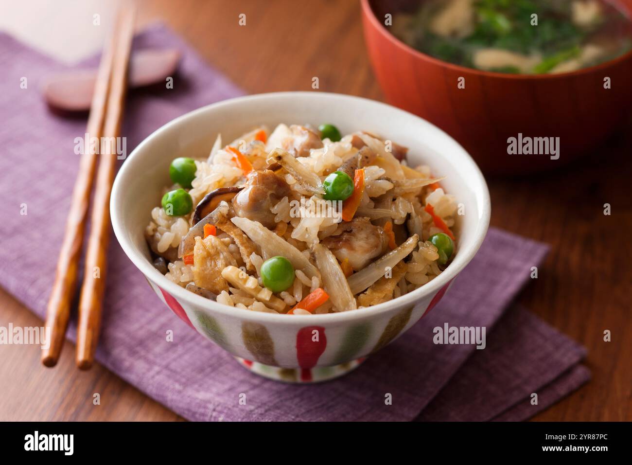 Rice cooked with chicken, Gomoku Gohan Stock Photo - Alamy