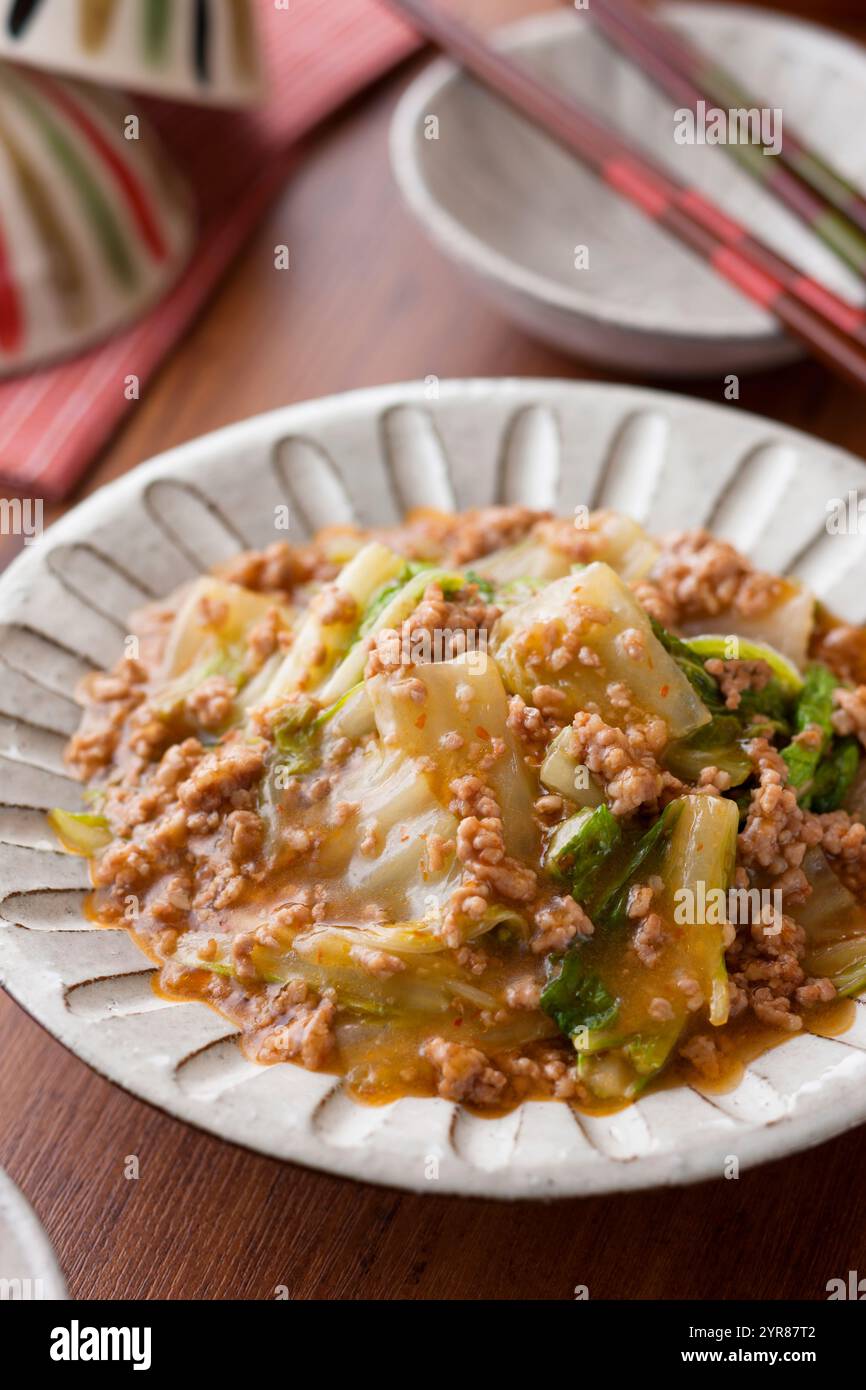 Fried Chinese cabbage with chili Sauce Stock Photo - Alamy