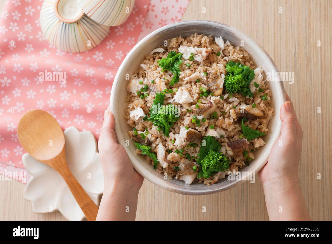 Tai-meshi / Sea bream with takikomi-gohan (rice cooked with sea bream ...