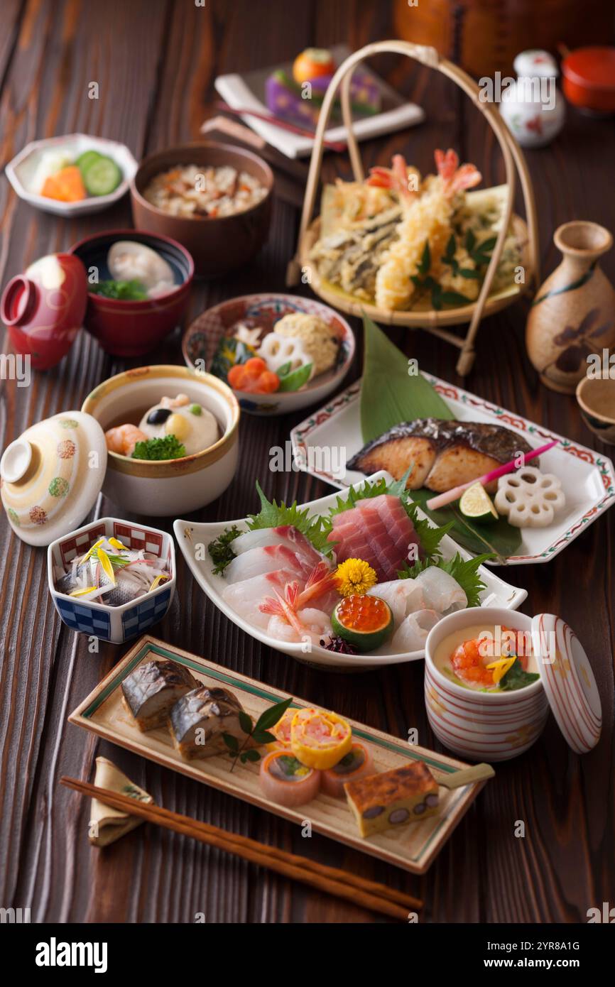 Japanese kaiseki course hi-res stock photography and images - Alamy