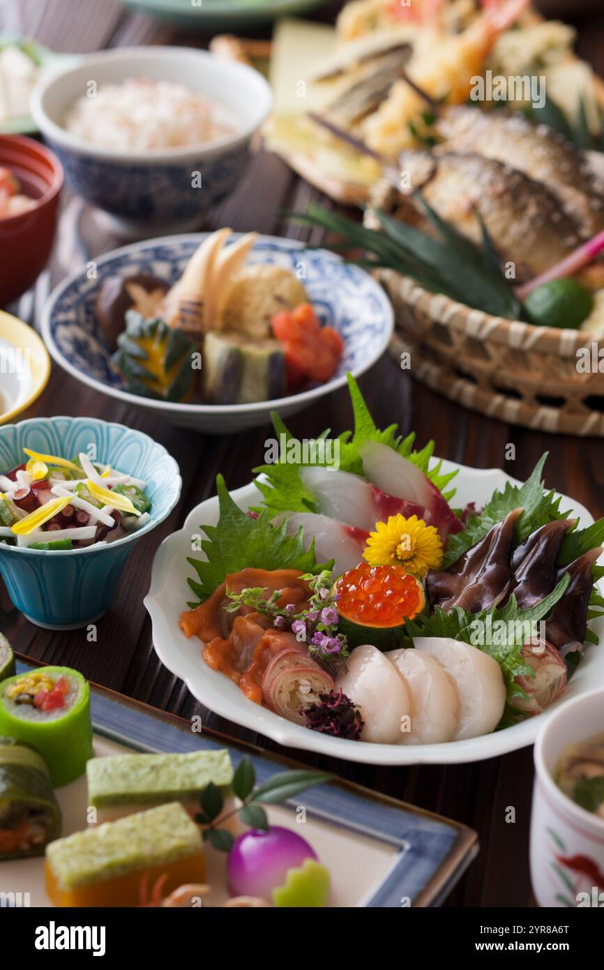 Side Dishes of kaiseki course Stock Photo - Alamy