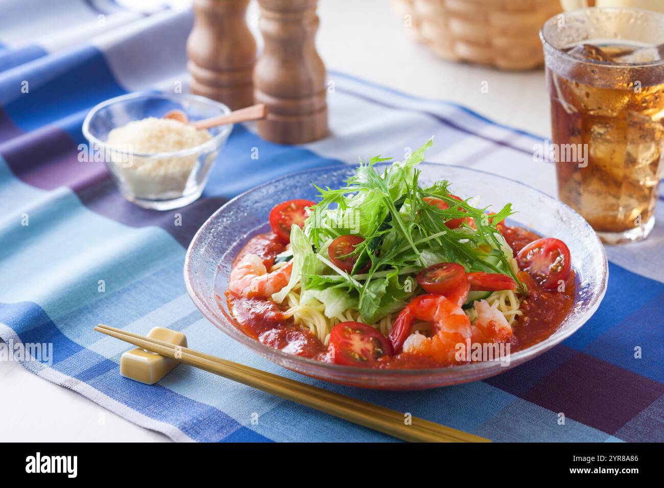 Tomato soup with noodles hi-res stock photography and images - Alamy