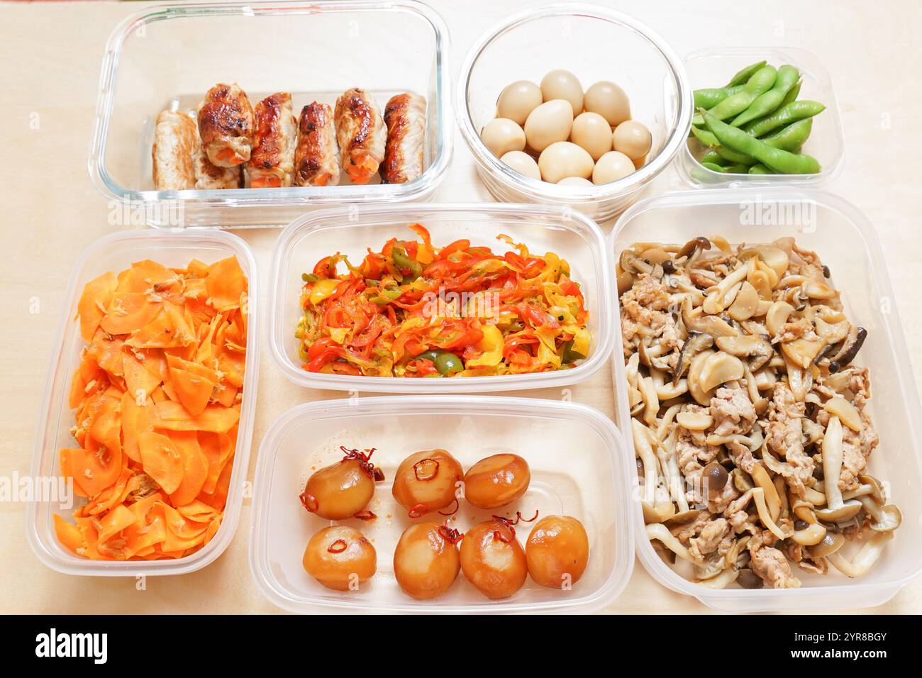Reserve dishes, precooked food stock, packed lunches Stock Photo - Alamy