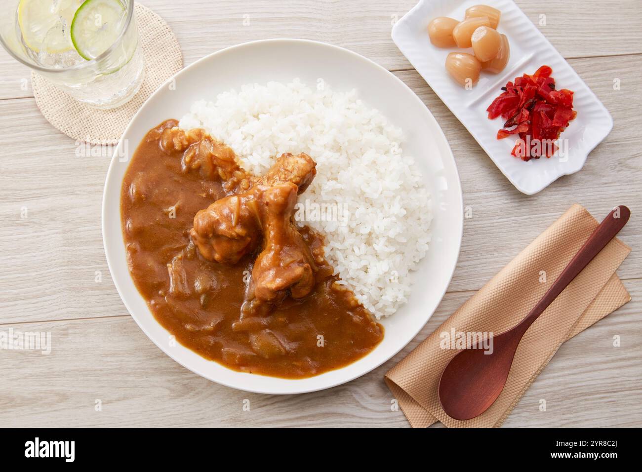 Japan right wing hi-res stock photography and images - Alamy