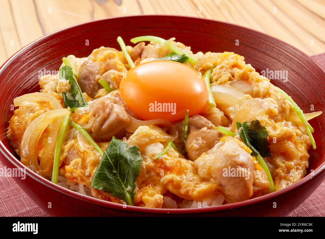 Oyako donburi (chicken and egg bowl Stock Photo - Alamy