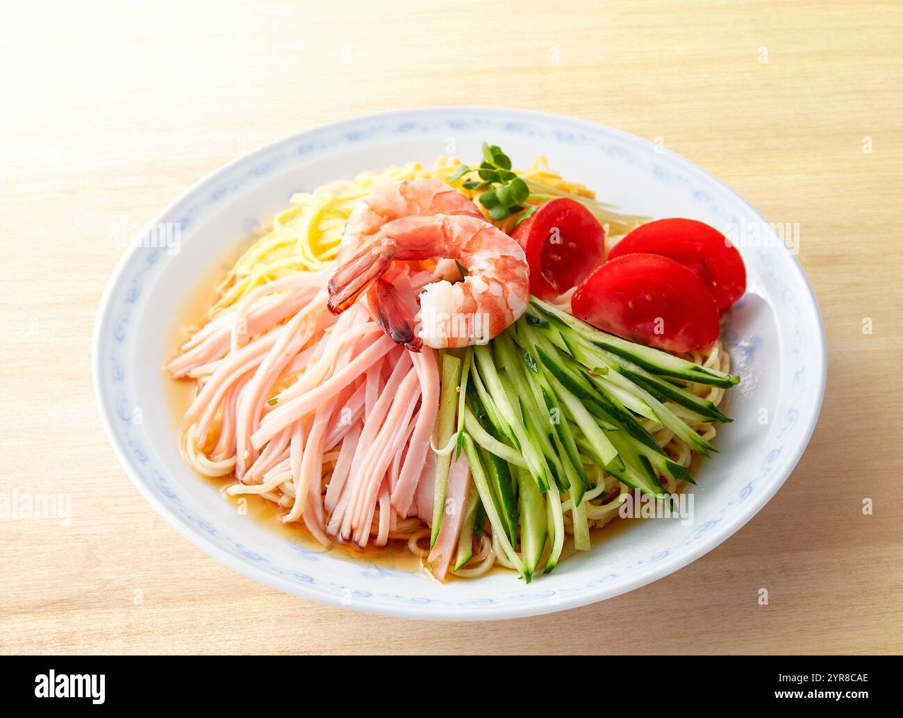 Chilled chilled noodles Stock Photo - Alamy