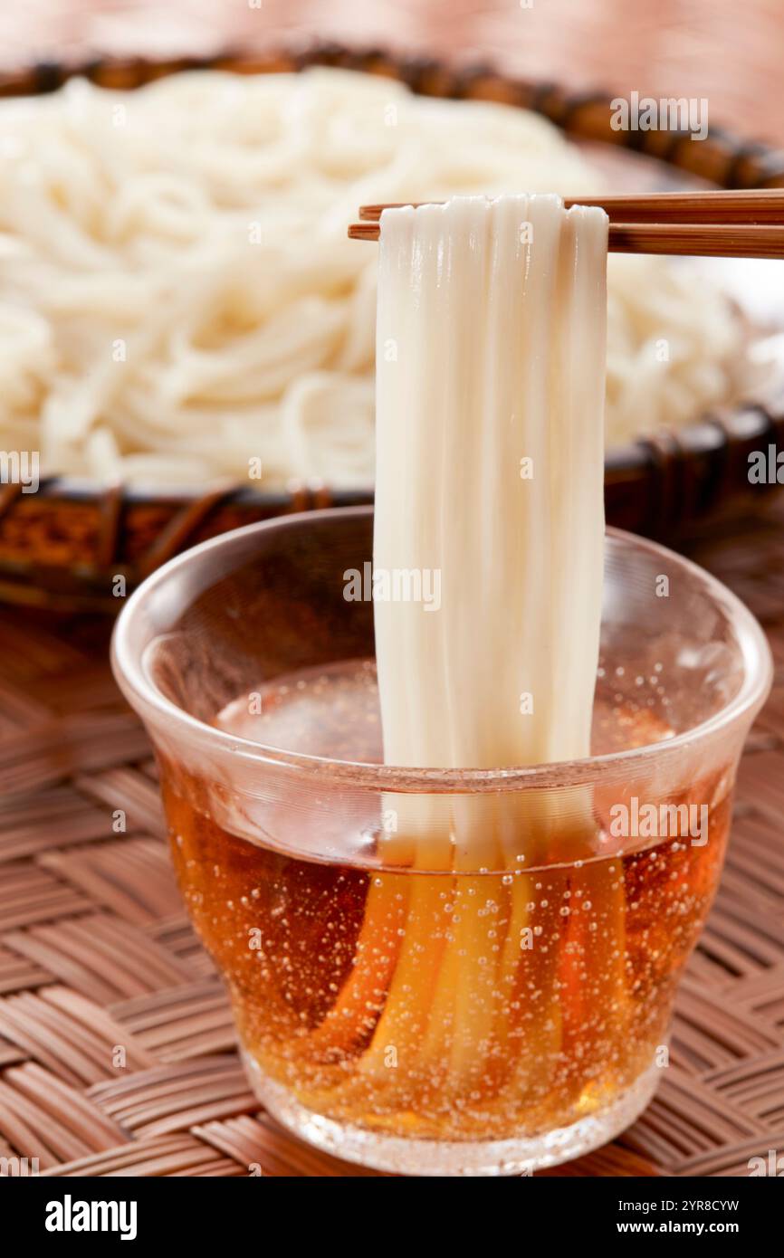 Inaniwa udon noodles hi-res stock photography and images - Alamy
