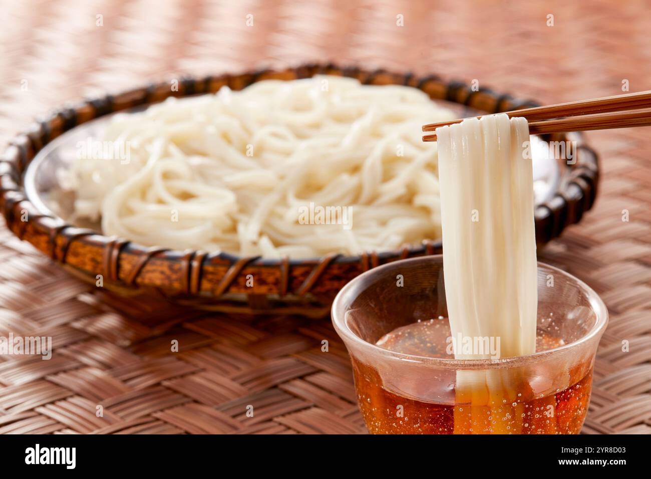 Inaniwa udon noodles hi-res stock photography and images - Alamy