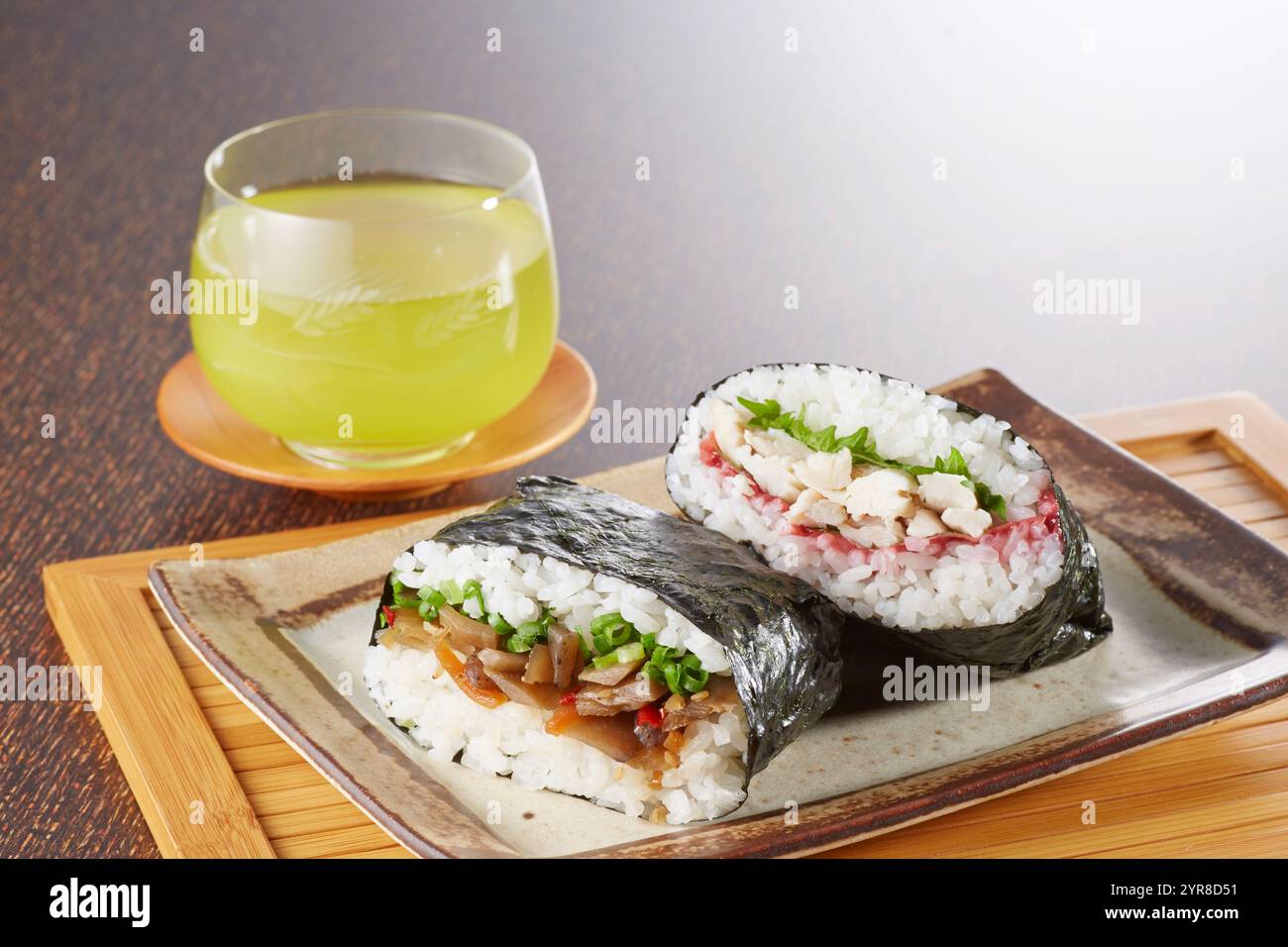 Side dish with sandwich hi-res stock photography and images - Alamy