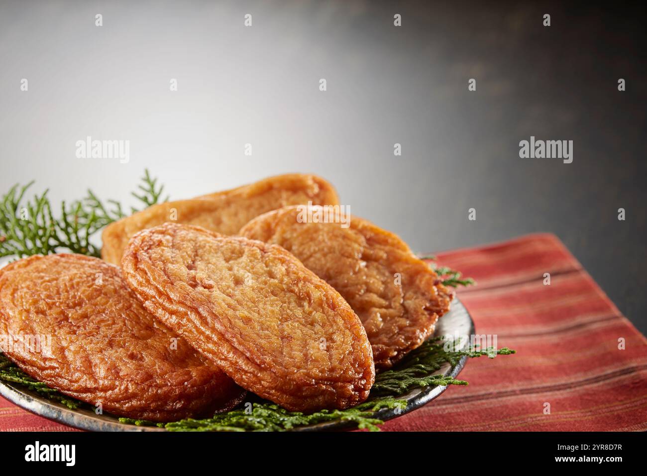 Fish paste cake hi-res stock photography and images - Alamy