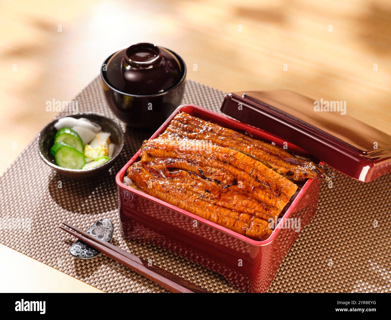 Broiled eel on rice Stock Photo - Alamy