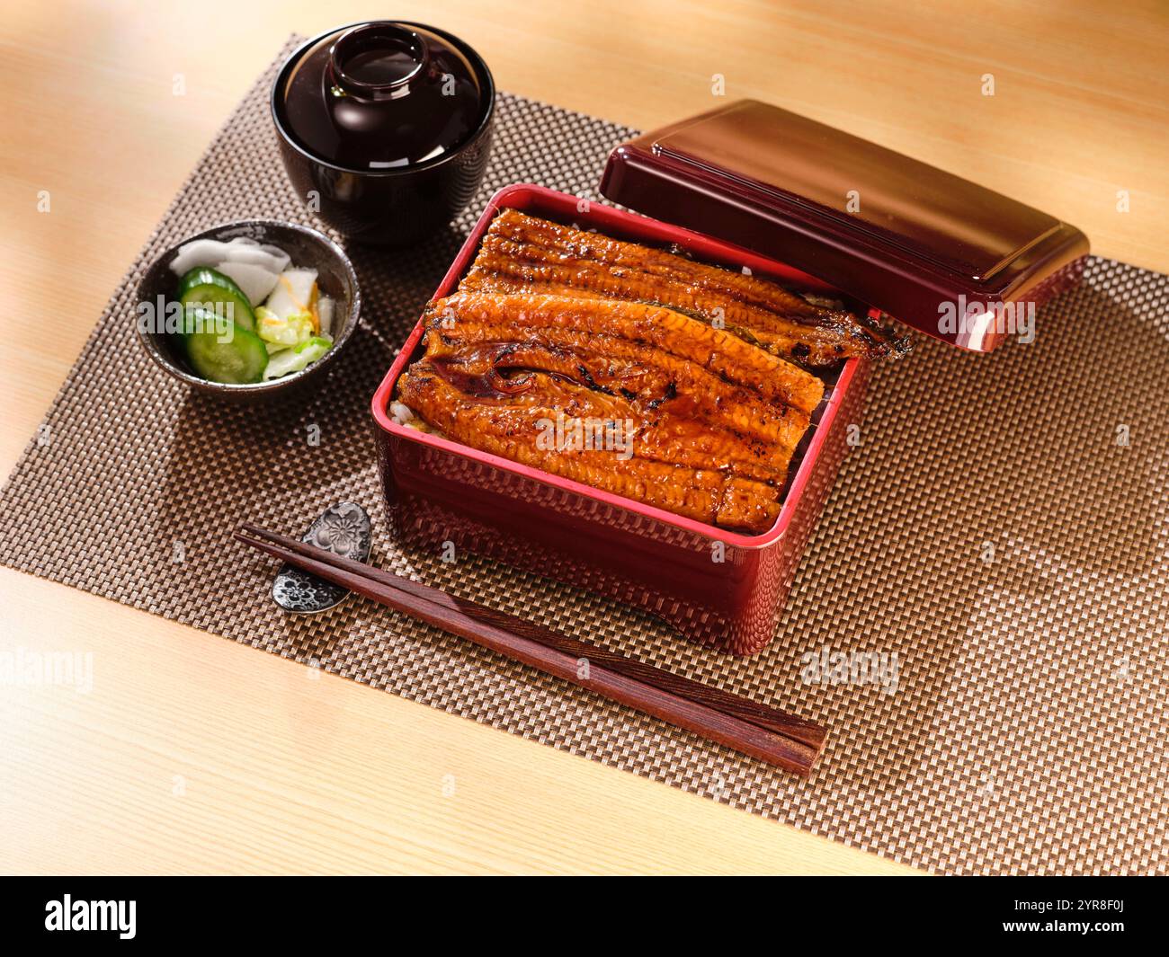 Broiled eel on rice Stock Photo - Alamy