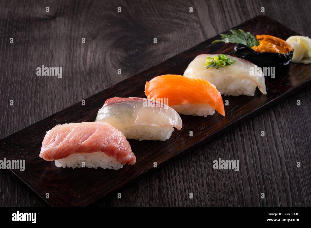 Edo style sushi hi-res stock photography and images - Alamy