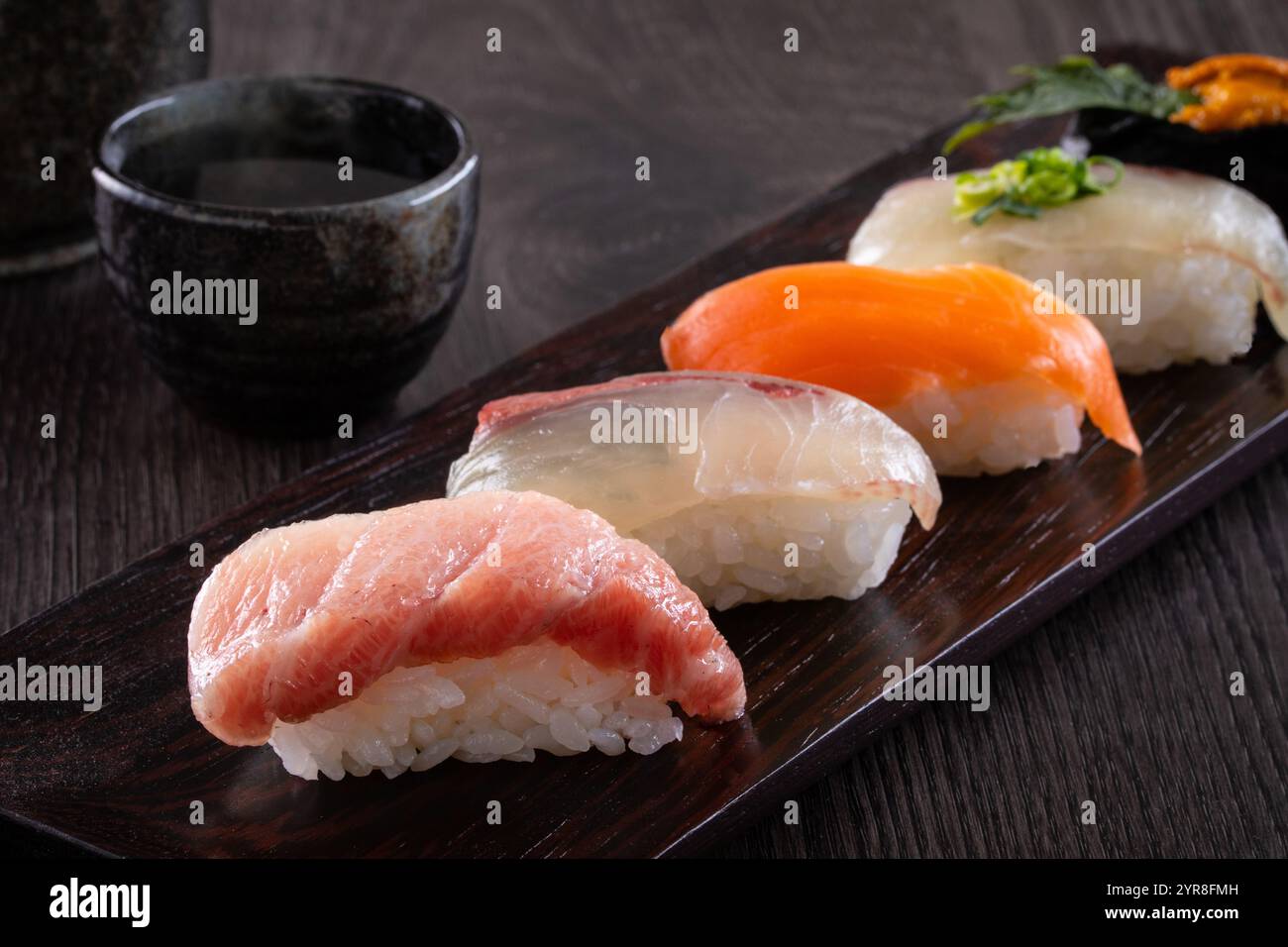 Sake zushi hi-res stock photography and images - Alamy