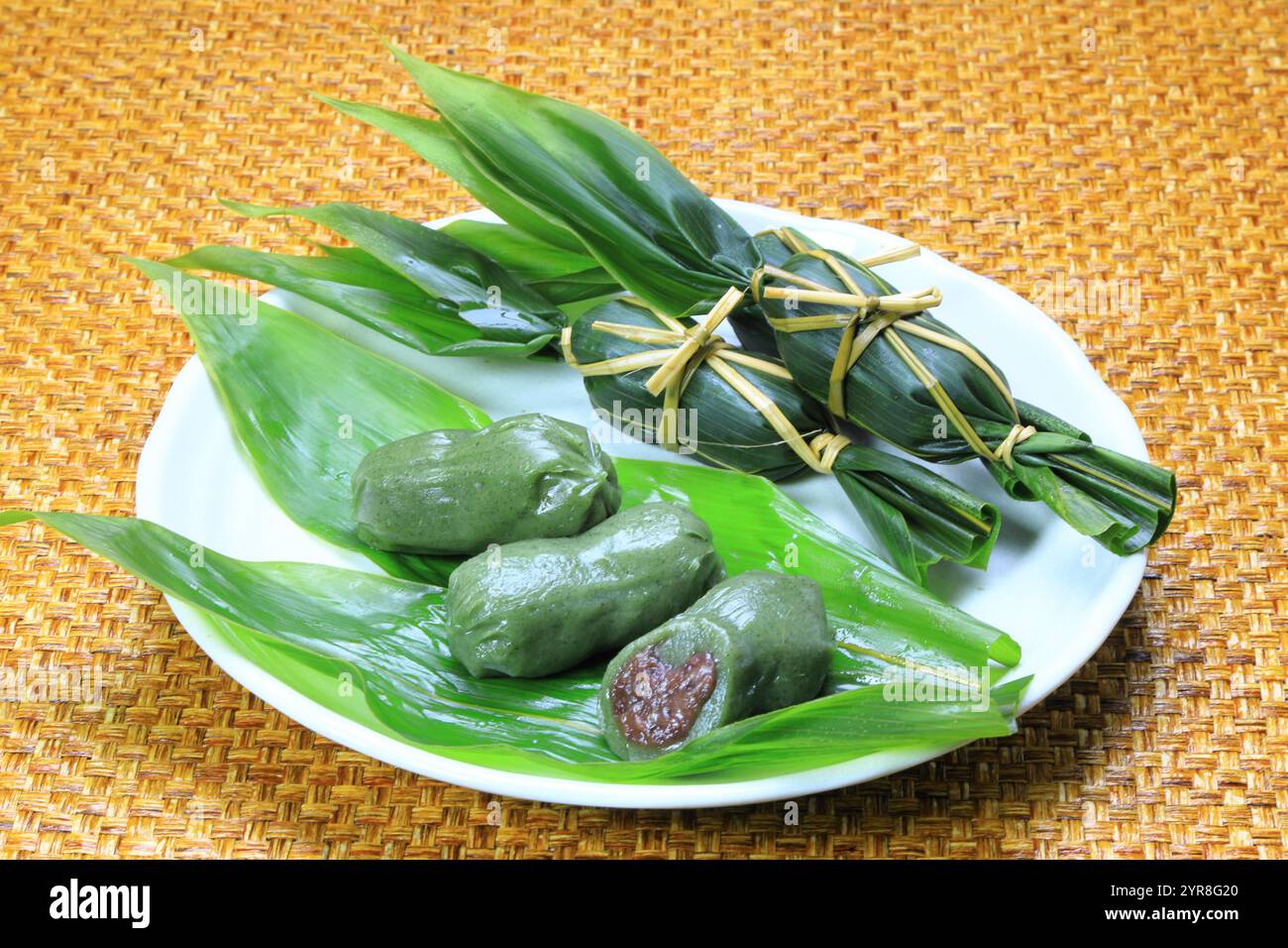 Sasa dango hi-res stock photography and images - Alamy