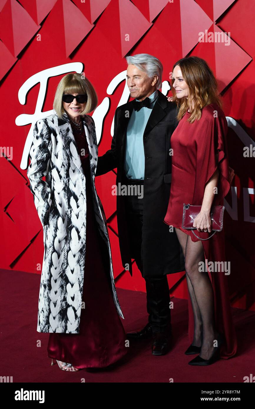 London, UK. 02nd Dec, 2024. Anna Wintour, Baz Luhrmann and Stella ...