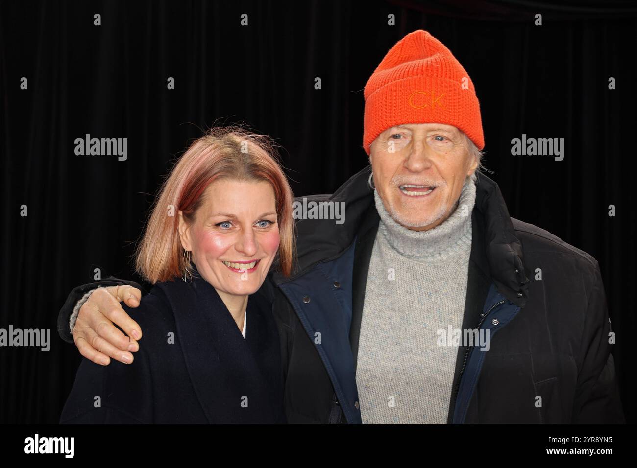v.l. Anja Drendel mit Reiner Schoene auf der Welt-Filmpremiere ...