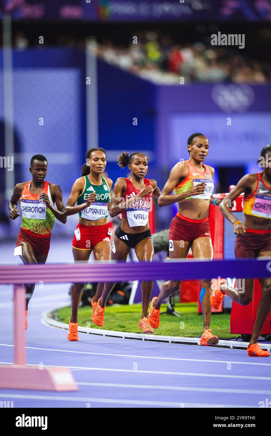 Winfred Yavi participating in the 3000 metres steeplechase at the Paris ...
