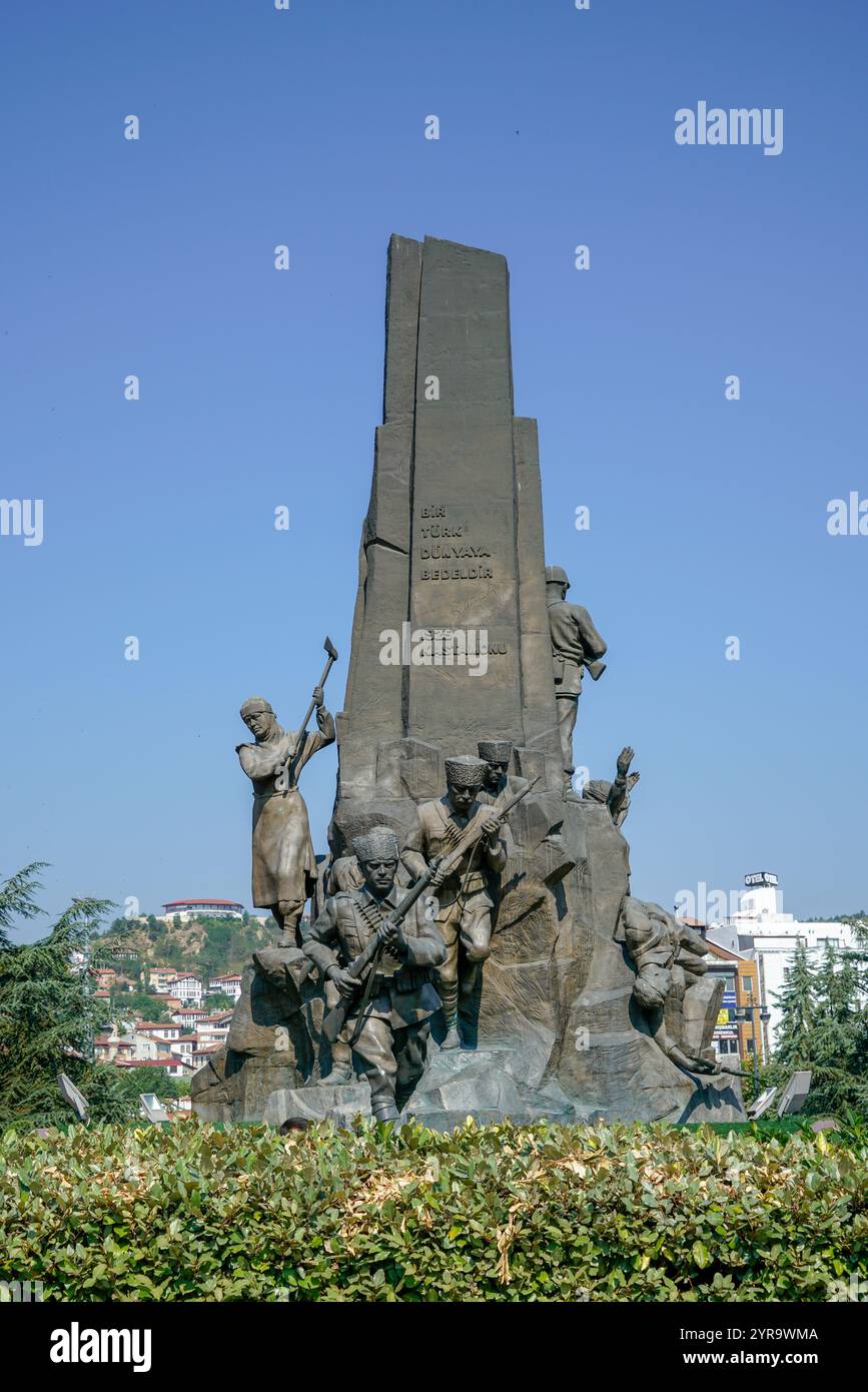 The monument, built in 1990, actually consists of a group of figures. These are Atatürk, Şerife ...