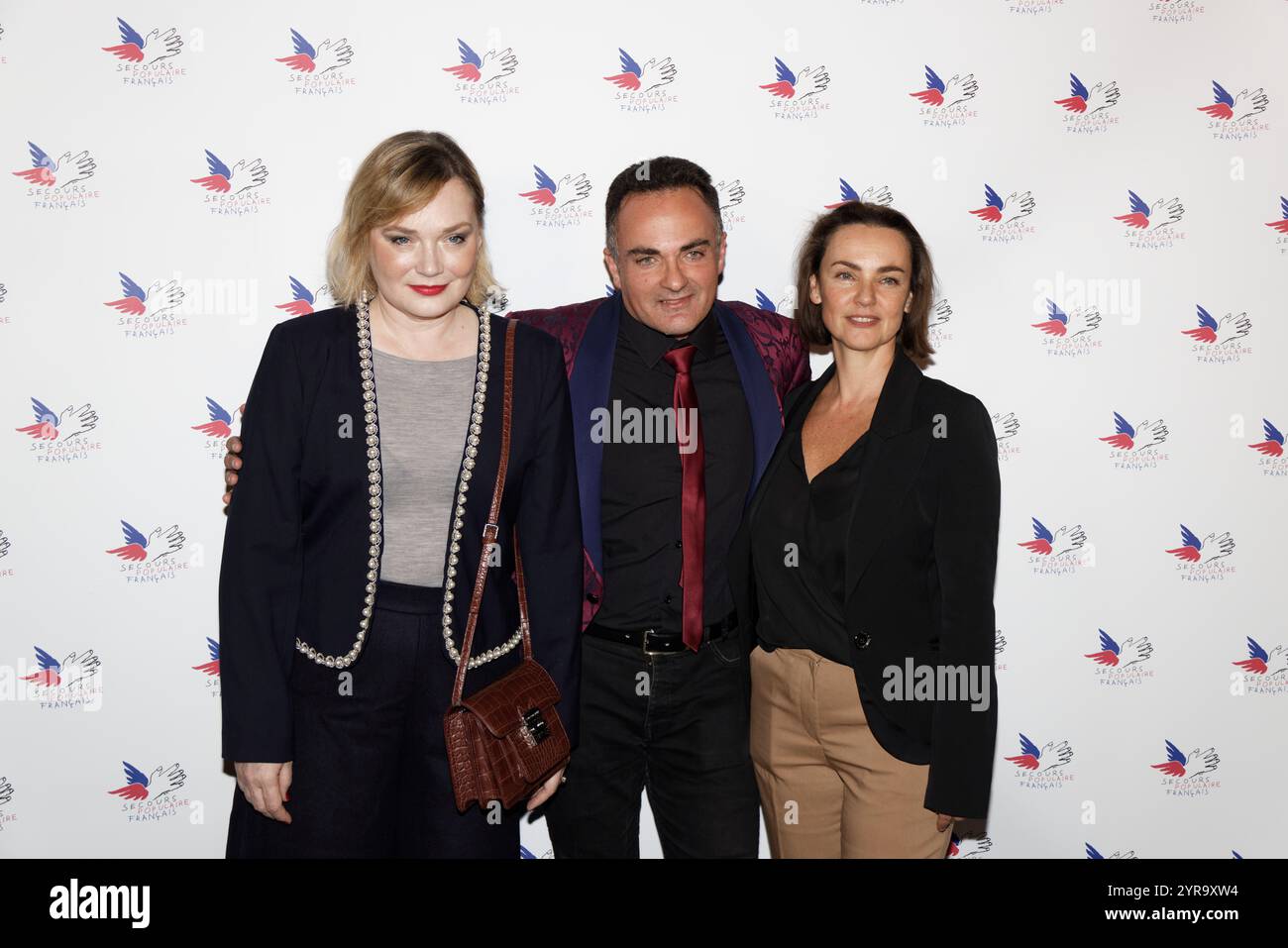 Paris, France. 2nd Dec, 2024. Julie Judd, socialite columnist & jet ...