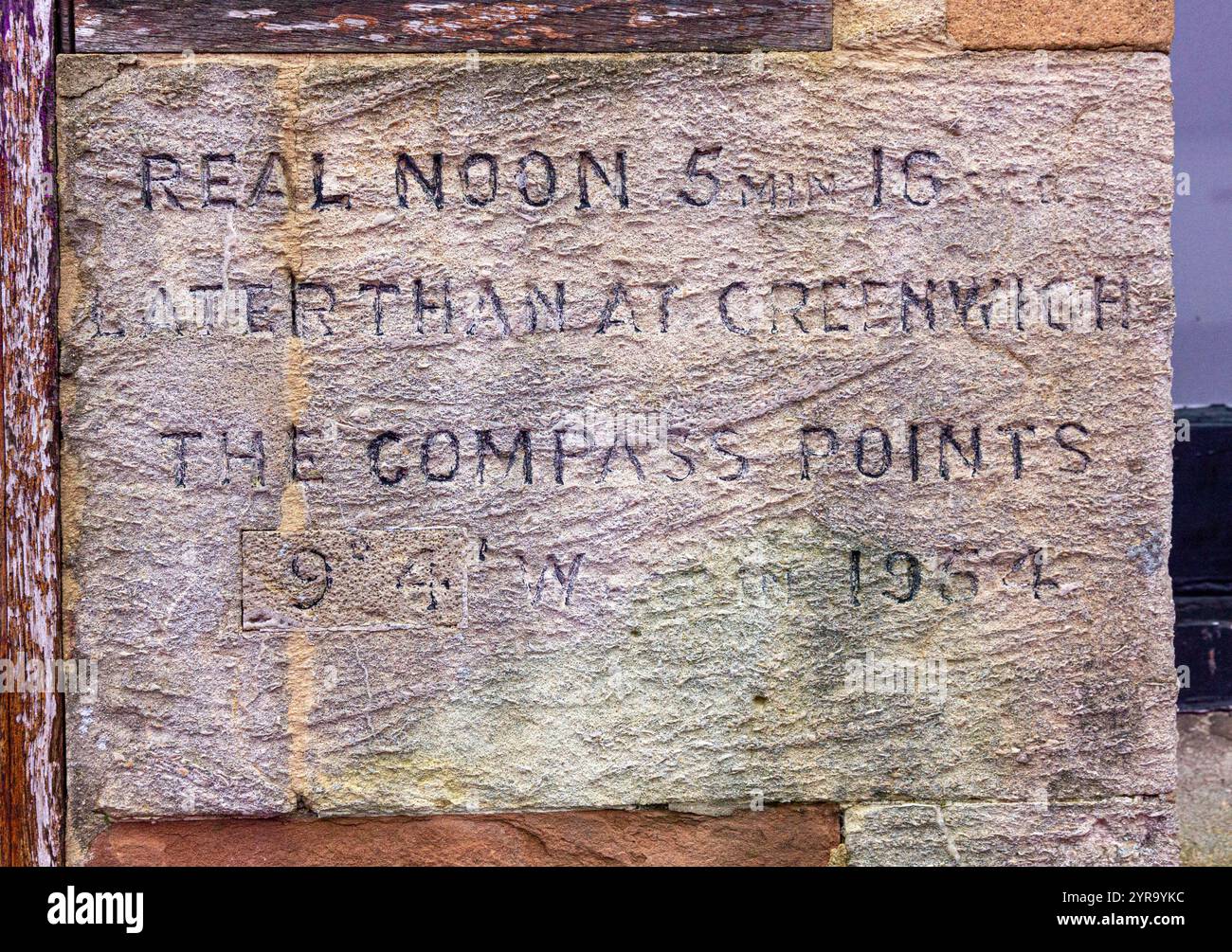 Real Noon Greenwich Meridian Winchester Hampshire Stock Photo - Alamy