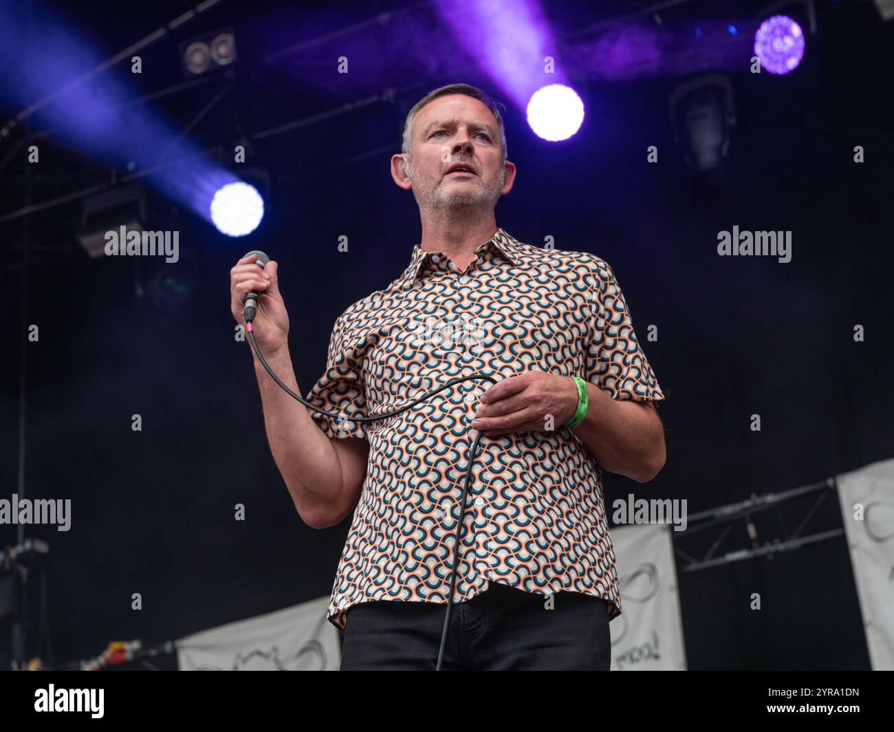 Inspiral carpets live hi-res stock photography and images - Alamy