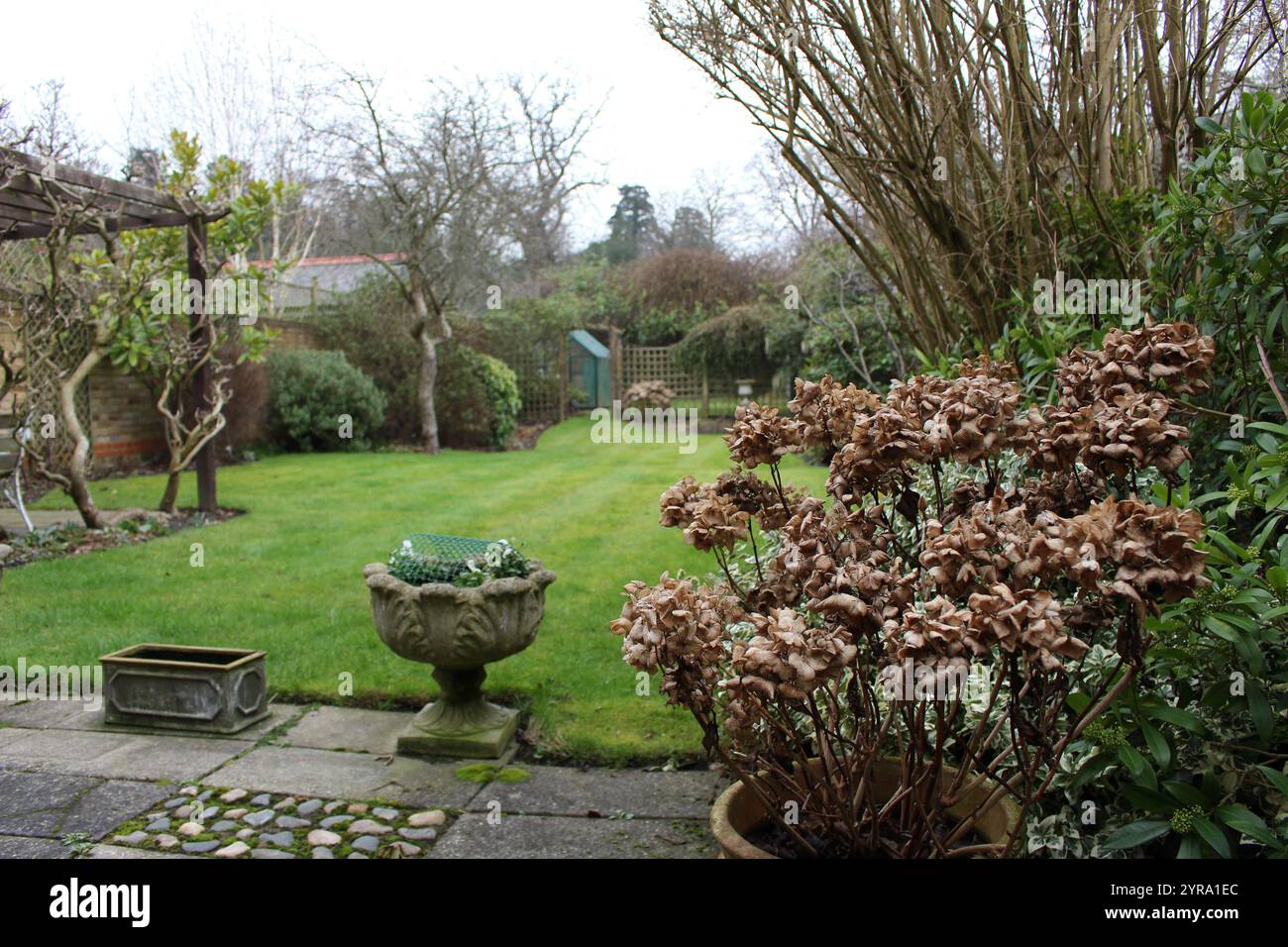 White pergola in garden hi-res stock photography and images - Alamy