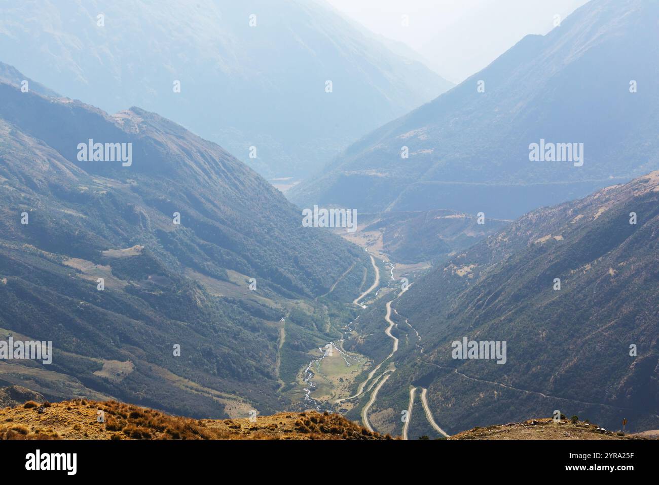 road in Machu Picchu sun gate trail Stock Photo - Alamy