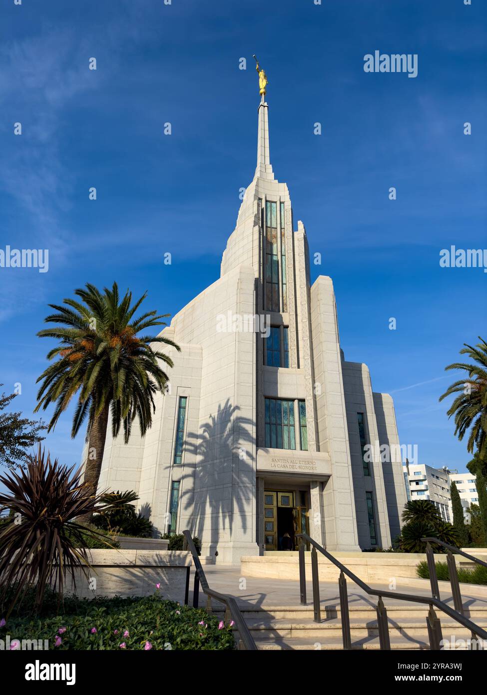Rome mormon temple hi-res stock photography and images - Alamy