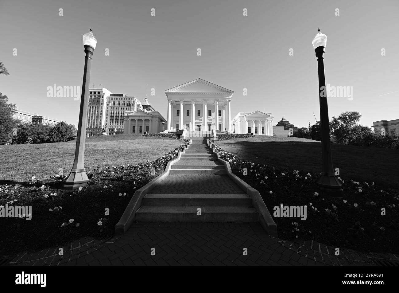 Virginia state capital building at Richmond, Virginia Stock Photo - Alamy