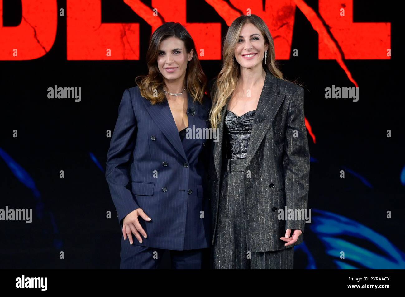 Elisabetta Canalis und Francesca Fagnani in der Rai-Talkshow 'Belve ...