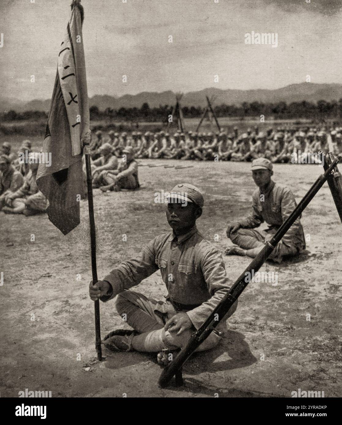 Chinese commandos hi-res stock photography and images - Alamy