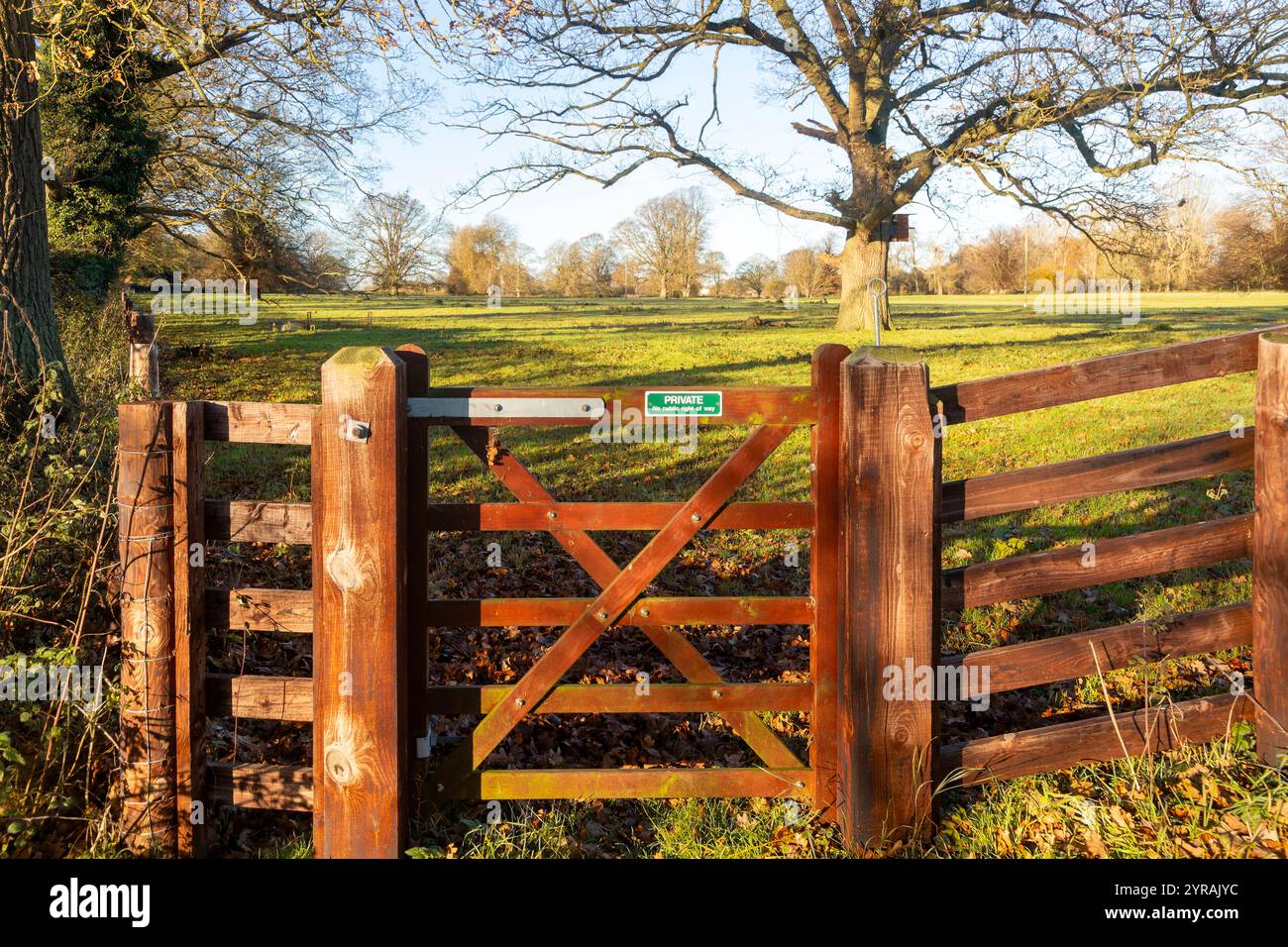 Access to countryside, Private No Public Right of Way sign on gate to ...