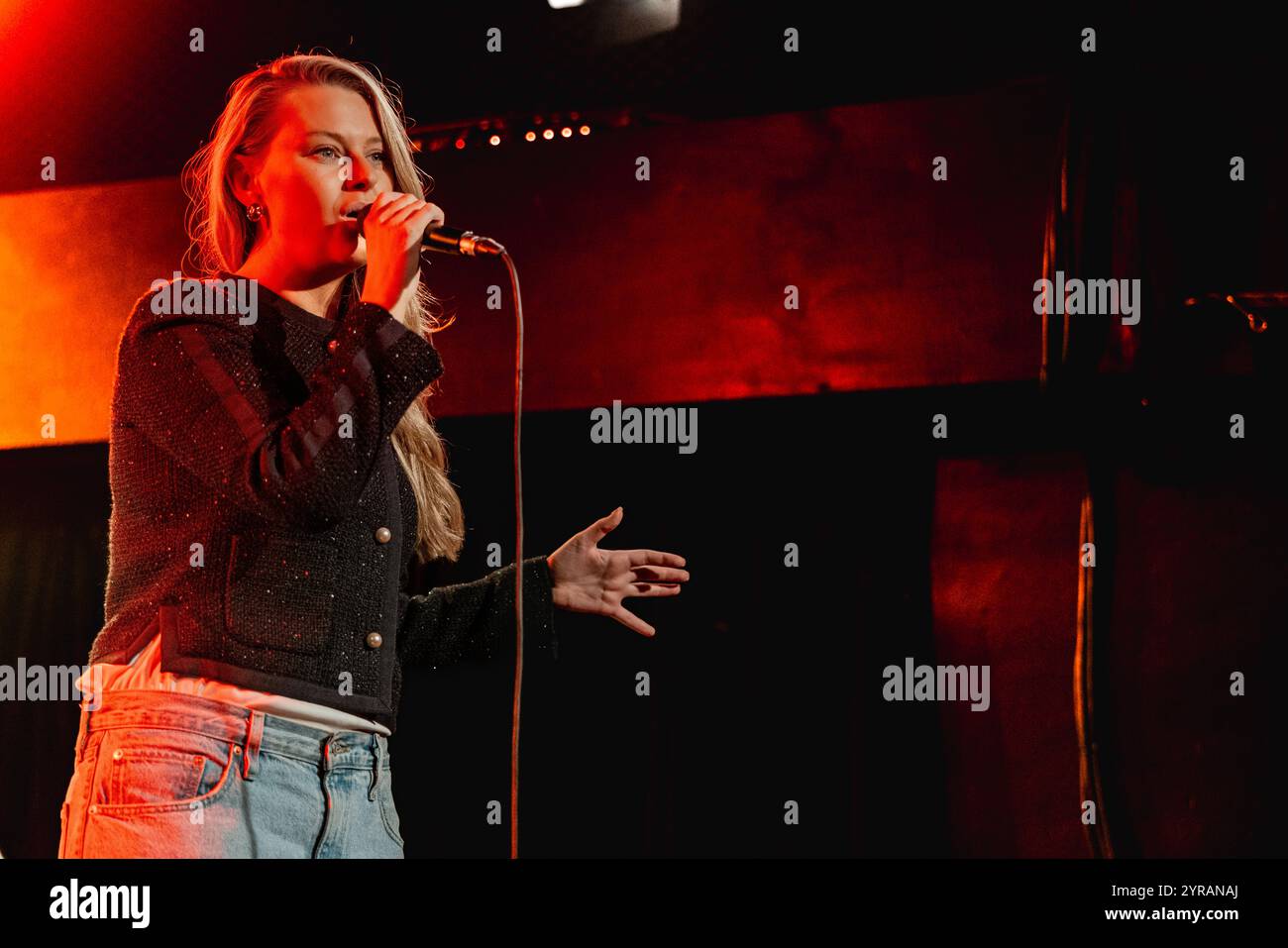Italy 1 Dicember 2024 Lusaint - Lucy Hopkins - live at Circolo Magnolia ...