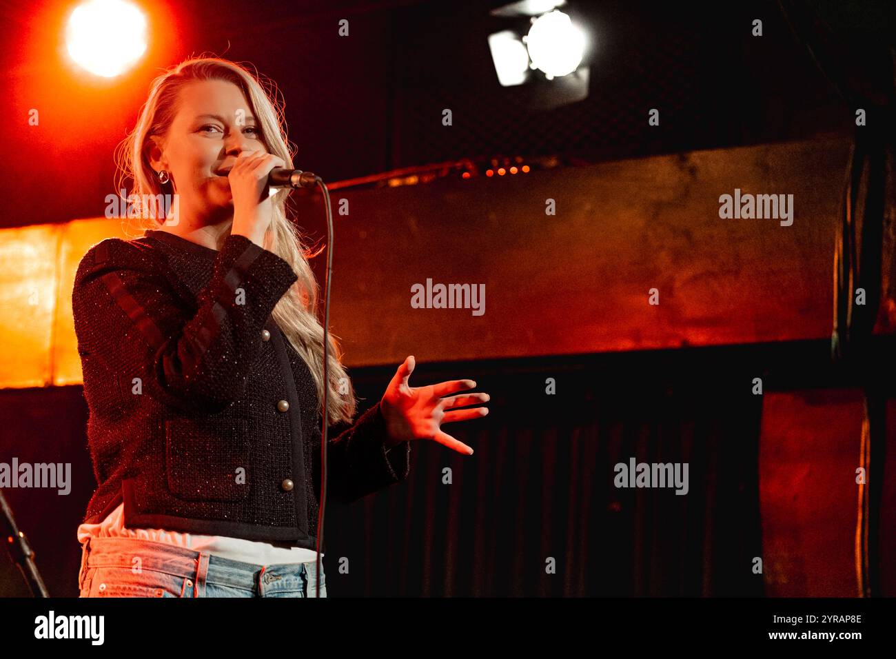 Italy 1 Dicember 2024 Lusaint - Lucy Hopkins - live at Circolo Magnolia ...