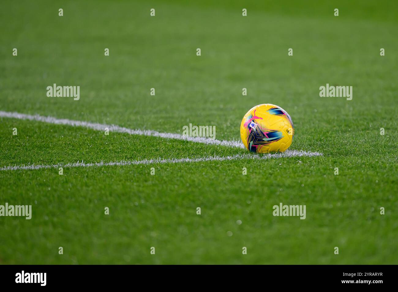 Italy on 2 hi-res stock photography and images - Alamy