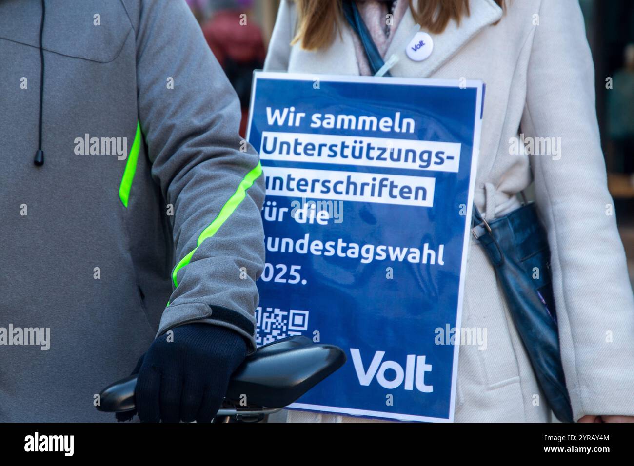 Election campaign for the 2025 Bundestag election of the VOLT party in ...