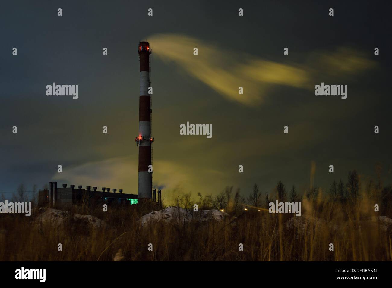 Chimney funnel smoke pipe hi-res stock photography and images - Alamy